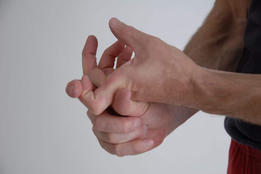 Finger Warm-Ups for Better Climbing (with Reduced Injured Risk)