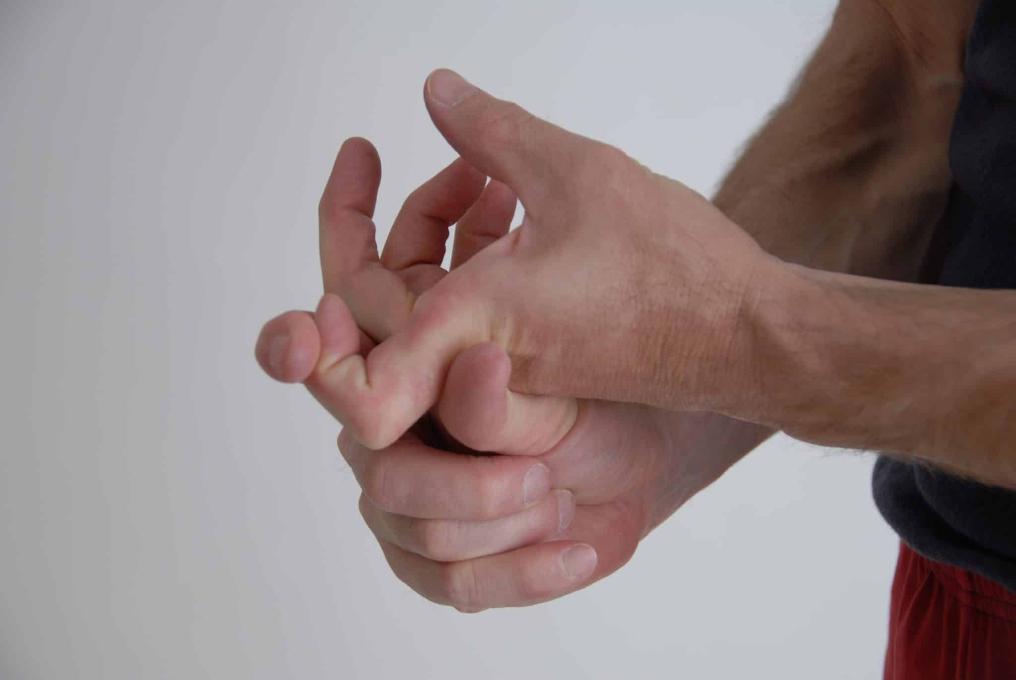 Finger Warm-Ups for Better Climbing (with Reduced Injured Risk)